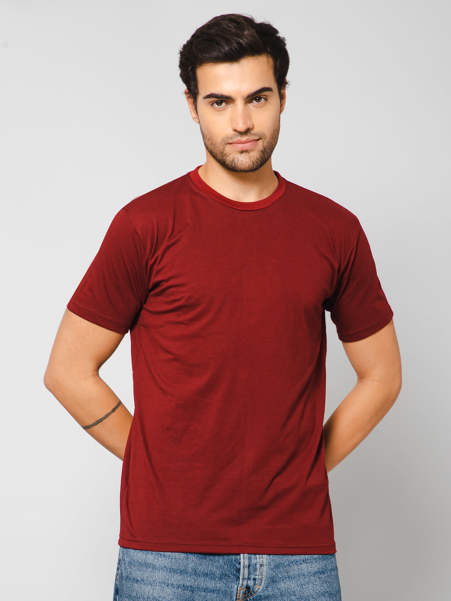 Buy Maroon Crew Neck T-shirt at GIYSI